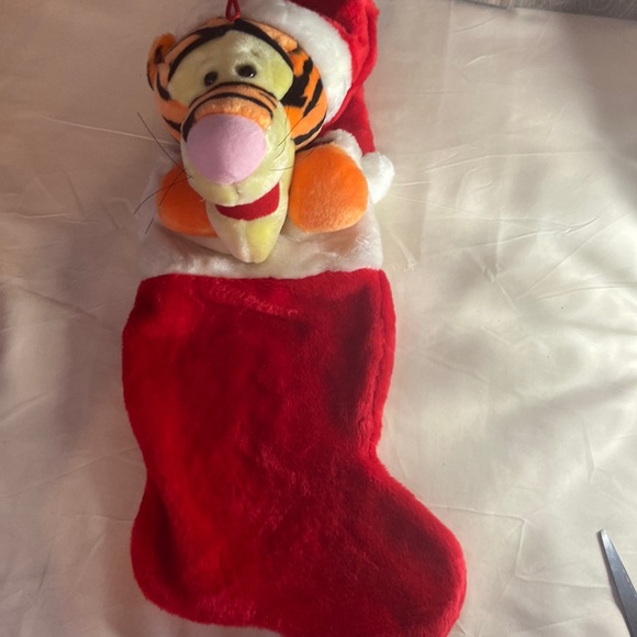 Toys | Vintage Tigger Disneys Plush 3d Head | Poshmark